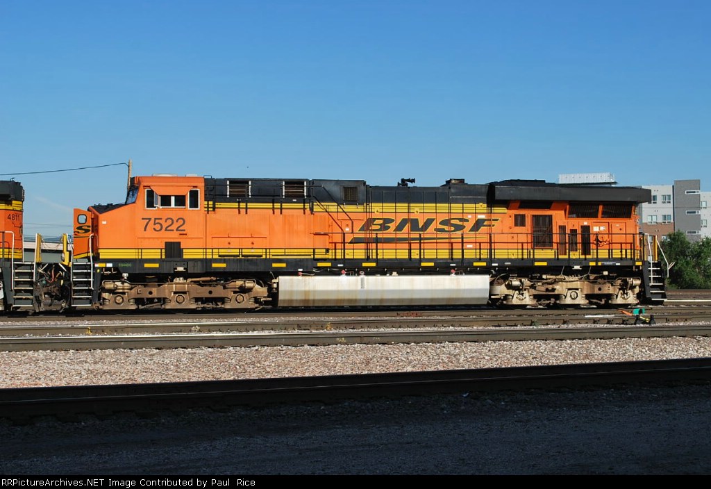 BNSF 7522